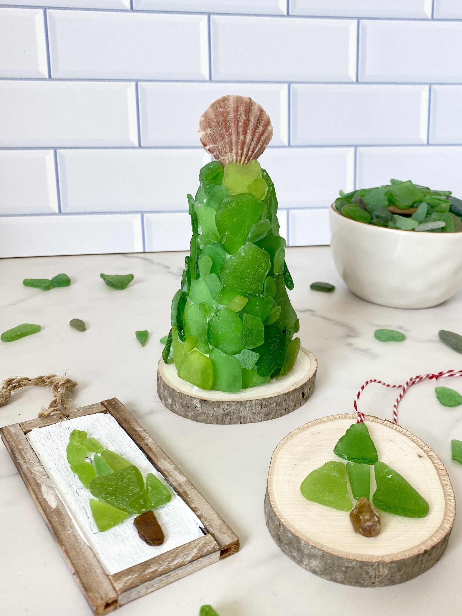 Make A Festive Diy Sea Glass Christmas Tree And Ornaments Easy Tutorials