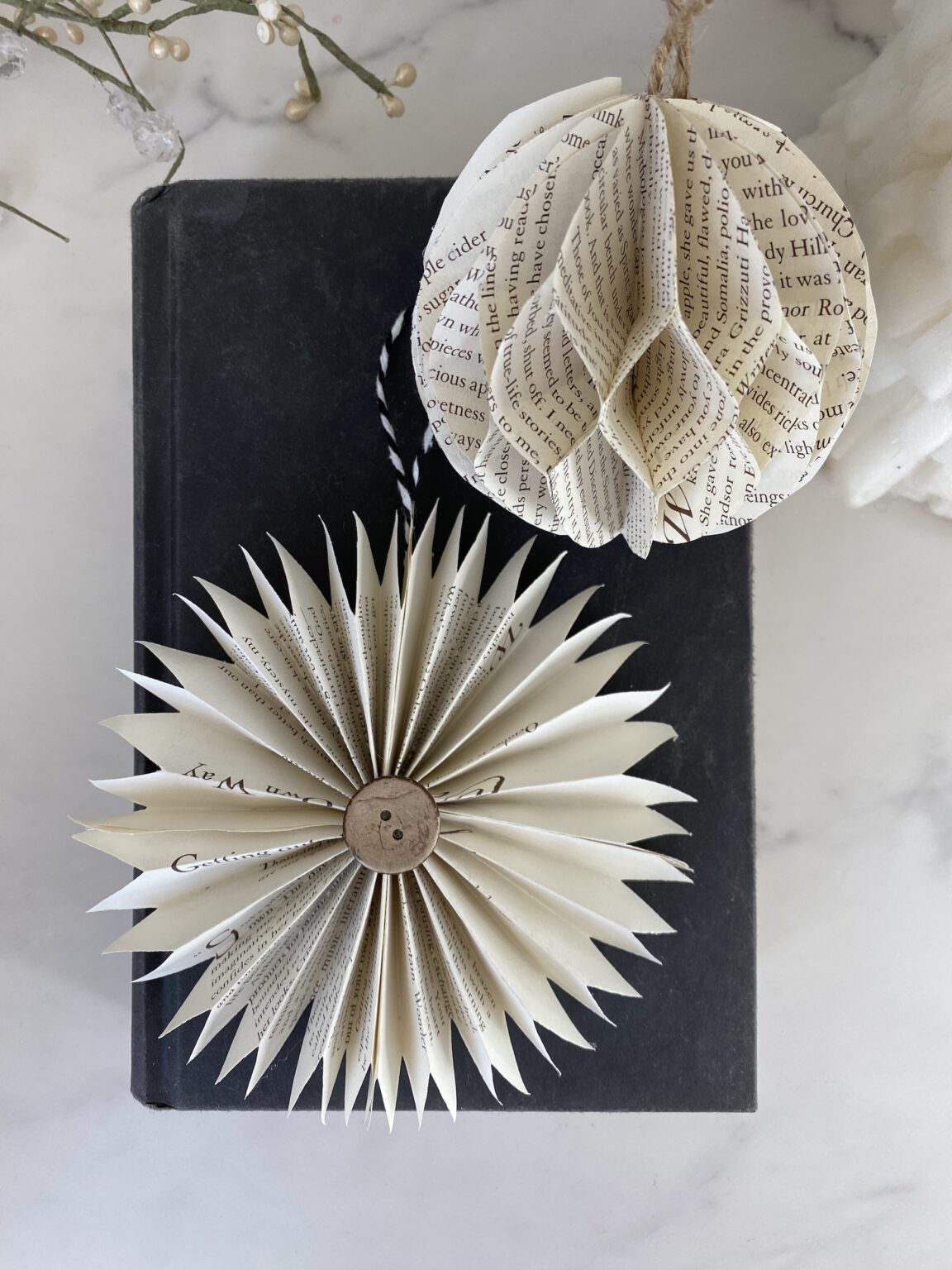 DIY Book Page Ornaments: Easy Tutorials