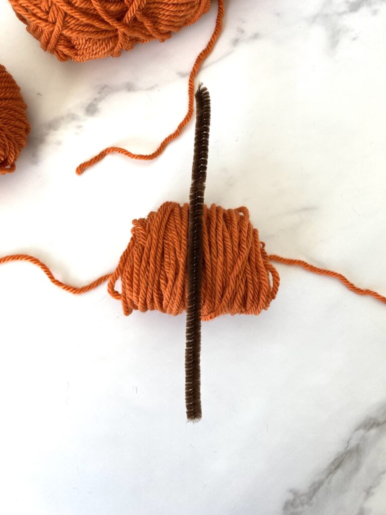 Make Adorable Yarn Pumpkins: DIY Garland Tutorial
